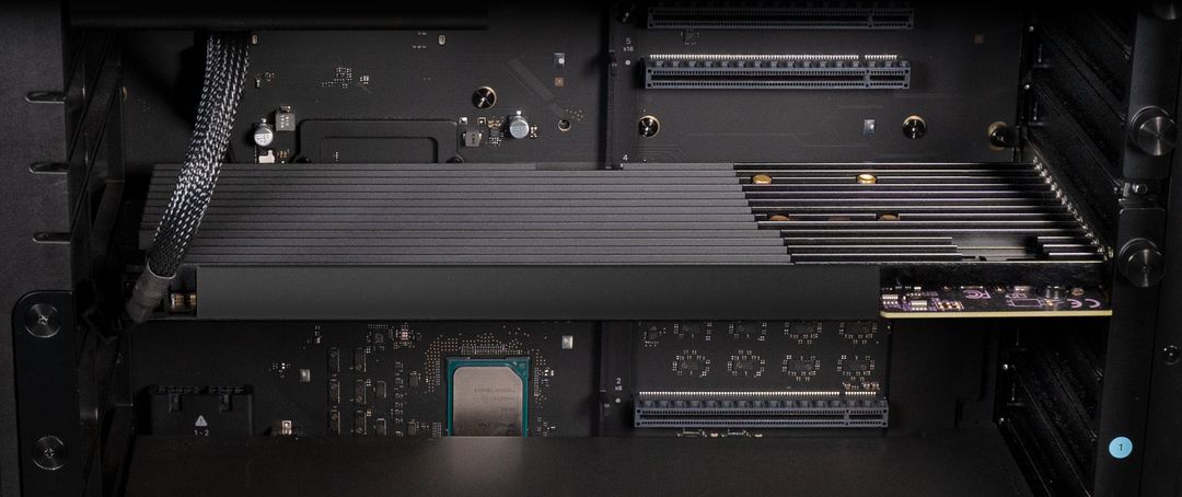 M.2 8x4 Silent Gen4 PCIe Card - SONNETTECH